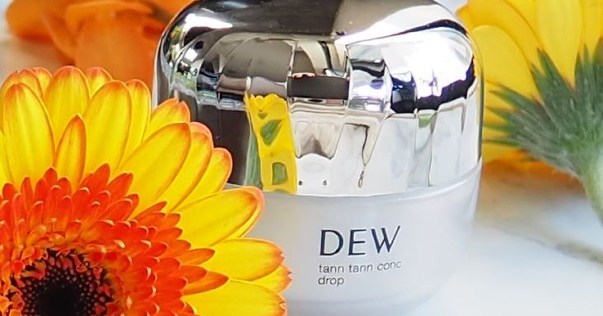 【田中みな実さん推しコス】フェイスラインがググッと上がる!? 「DEW タンタンコンクドロップ」※9/20リニューアル | マキアオンライン | 美容雑誌『MAQUIA（マキア）』公式ビューティサイト