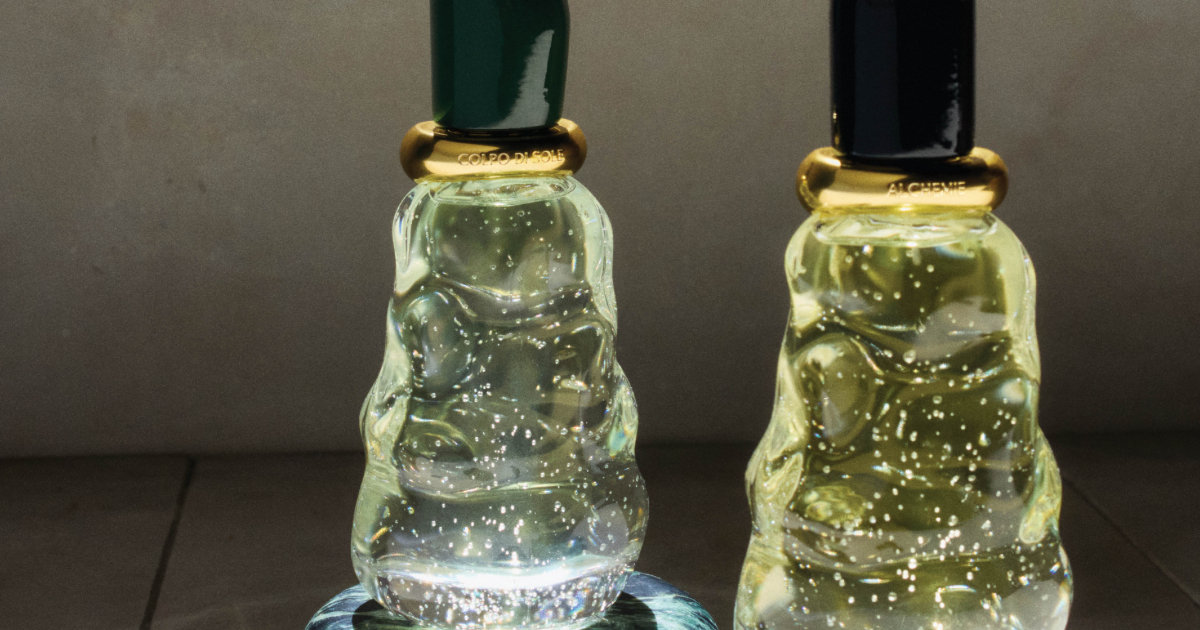 ボッテガ・ヴェネタのフレグランスが満を持して日本初上陸！ レザーを表現したボトルやケースも登場 | マキアオンライン | 美容雑誌『MAQUIA（マキア）』公式ビューティサイト