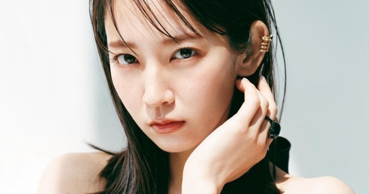 吉岡里帆さんGALLERY | マキアオンライン(MAQUIA ONLINE)