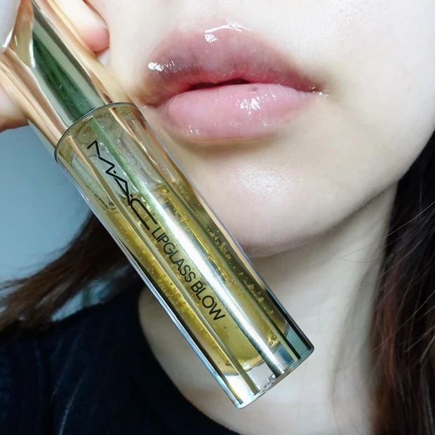 【小田切ヒロさん絶賛】MAC リップガラス ブロウ ジンジャ ジンガーは私のベスコス！2025年話題のリップオイルプランパー | マキアオンライン | 美容雑誌『MAQUIA（マキア）』公式 ...