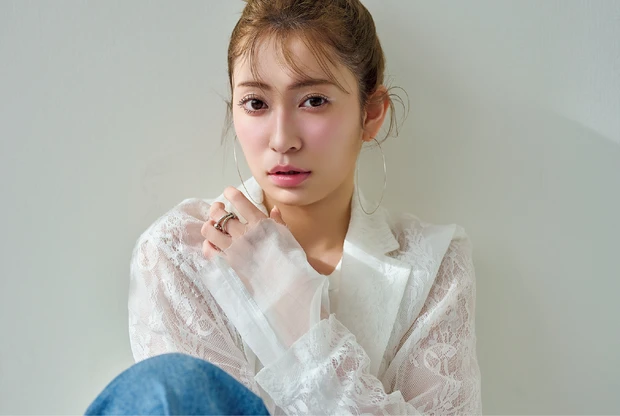 『MAQUIA 4月号』の付録まとめ｜b idol ちゅるるんグロス、トランシーノ美白ケアセット、ナンバーズインのマスク、クロミちゃんのステッカーも！ | マキアオンライン | 美容雑誌 ...