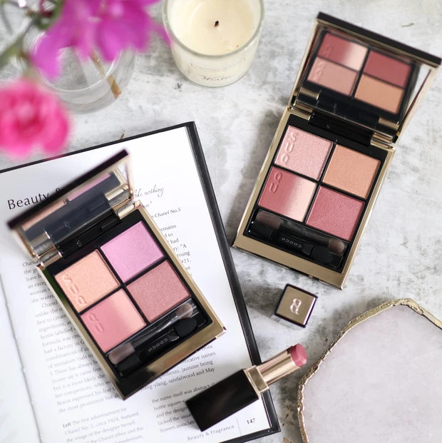 【秋新作2024】SUQQUの秋コレクションが発売中！人気のアイシャドウパレットとリップの限定色をスウォッチ！ーシグニチャー カラー アイズ 140・141／モイスチャー グレイズ リップ ...