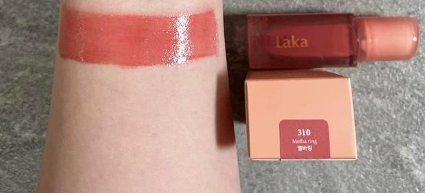 【Lakaの人気リップ4選】ブルべ・イエベ別スウォッチ＆口コミをご紹介 | マキアオンライン | 美容雑誌『MAQUIA（マキア）』公式ビューティサイト