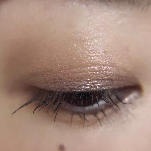 【ルナソル夏コスメ】ブルベにおすすめのアイカラーレーションN EX09の使い方レビュー | マキアオンライン | 美容雑誌『MAQUIA（マキア）』公式ビューティサイト