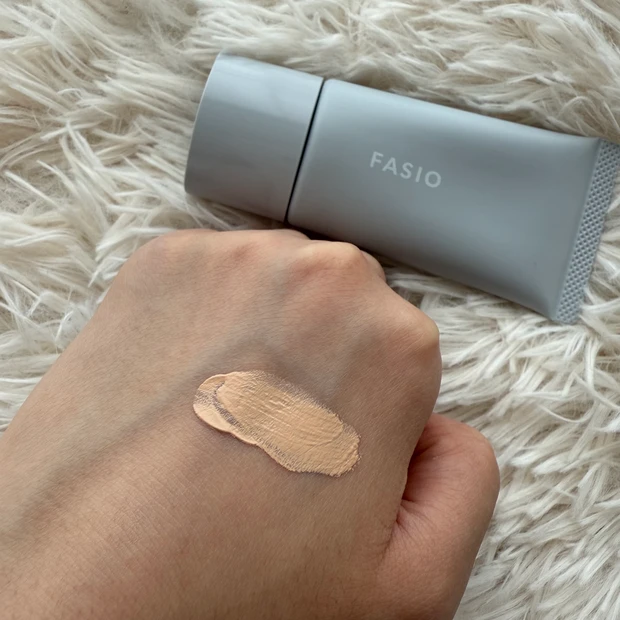 【FASIO】エアリーステイBBティントUVが優秀すぎ♡夏はこの1本で完結のBBティント！ | マキアオンライン | 美容雑誌『MAQUIA（マキア）』公式ビューティサイト