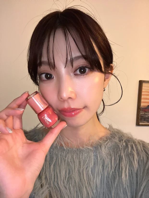 Qoo10メガ割購入品！fwee(フィー) 3Dボリューミンググロスおすすめ2色紹介♪【ブルベ夏・イエベ春】 | マキアオンライン | 美容雑誌『MAQUIA（マキア）』公式ビューティサイト