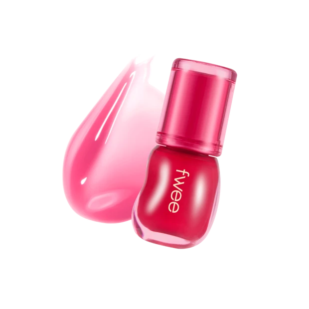 【fweeの人気リップ4選】ブルべ・イエベ別に美容好きがおすすめカラーをスウォッチ！ | マキアオンライン | 美容雑誌『MAQUIA（マキア）』公式ビューティサイト