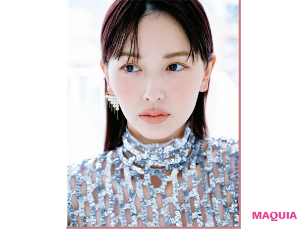 ヌーディリップを最高に生かすメイクバランス。シャネルのルージュ アリュール 206で今っぽく！ | マキアオンライン | 美容雑誌『MAQUIA（マキア）』公式ビューティサイト