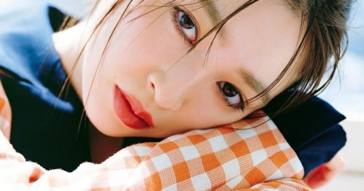 リップが主役の洒落感メイクバランスGALLERY | マキアオンライン(MAQUIA ONLINE)