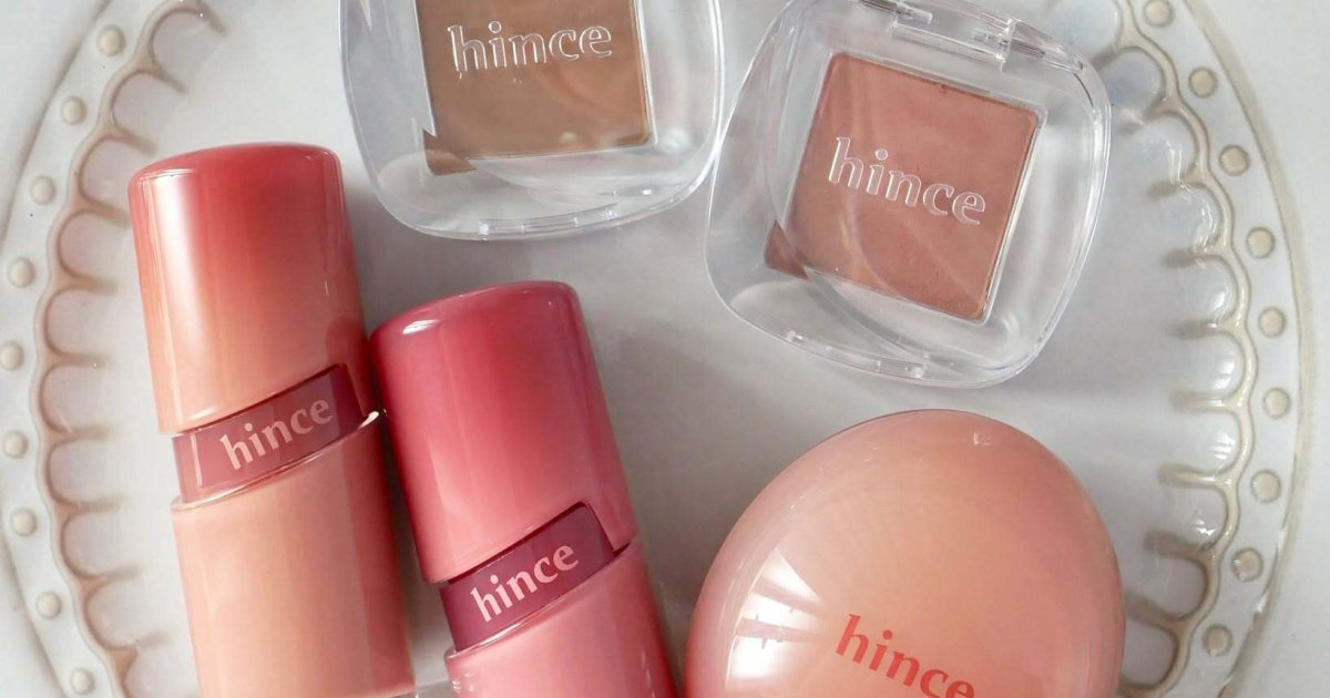 hinceの“ローズプレッソコレクション”をスウォッチ！ 落ち着いたローズモーヴカラーがおしゃれ | マキアオンライン | 美容雑誌『MAQUIA（マキア）』公式ビューティサイト
