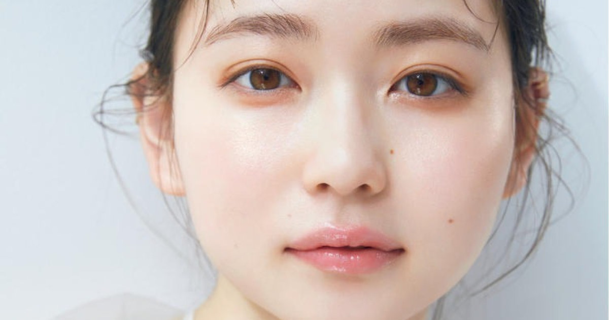 若手俳優が「MAQUIAベストコスメ2024上半期」受賞コスメで夏質感フェイス PhotoGallery | マキアオンライン(MAQUIA ONLINE)