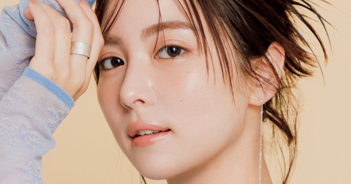 プロが答えるファンデーションQ&A。基本の塗り方、色選びのトレンド、崩れないファンデはetc. | マキアオンライン | 美容雑誌『MAQUIA（マキア）』公式ビューティサイト