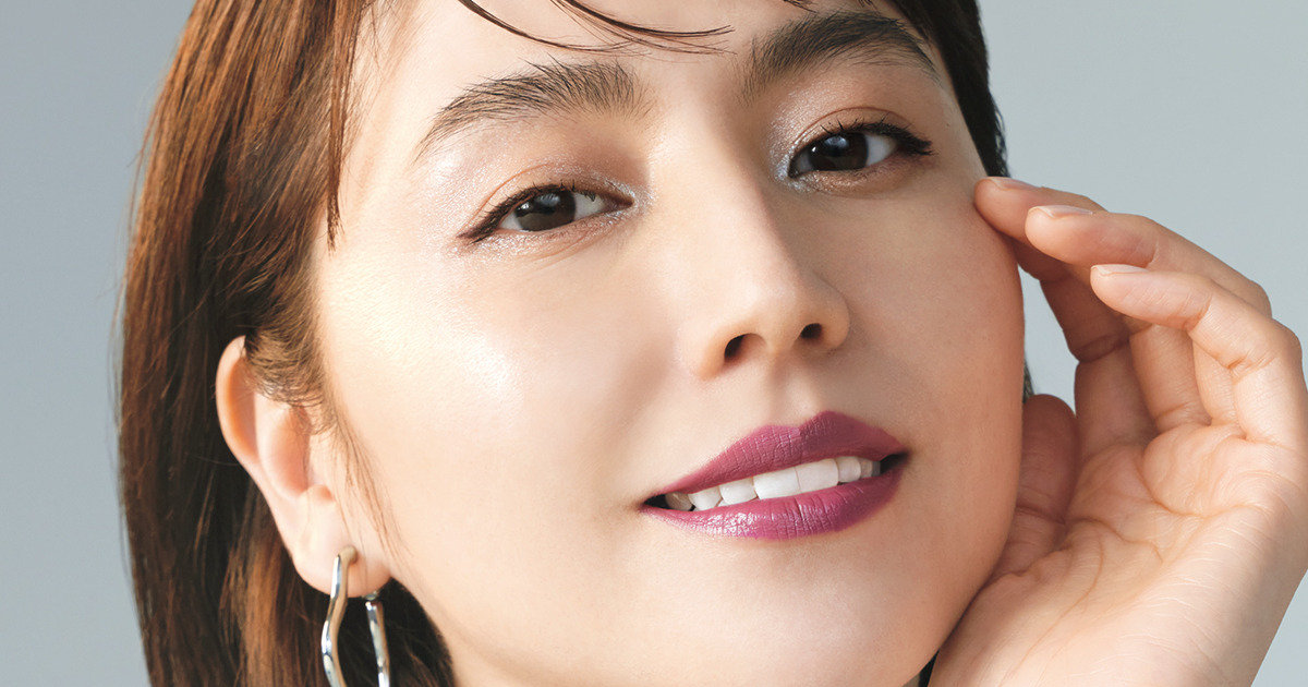 MAQUIA4月号の表紙は長澤まさみさん！ 透明感あふれる青みメイクを解説 | マキアオンライン | 美容雑誌『MAQUIA（マキア）』公式ビューティサイト