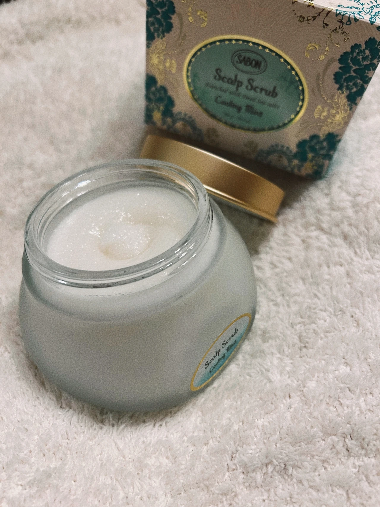 さっぱり頭皮がホームケアで【SABON（サボン）ヘッドスクラブ リフレッシング】 | マキアオンライン | 美容雑誌『MAQUIA（マキア）』公式ビューティサイト