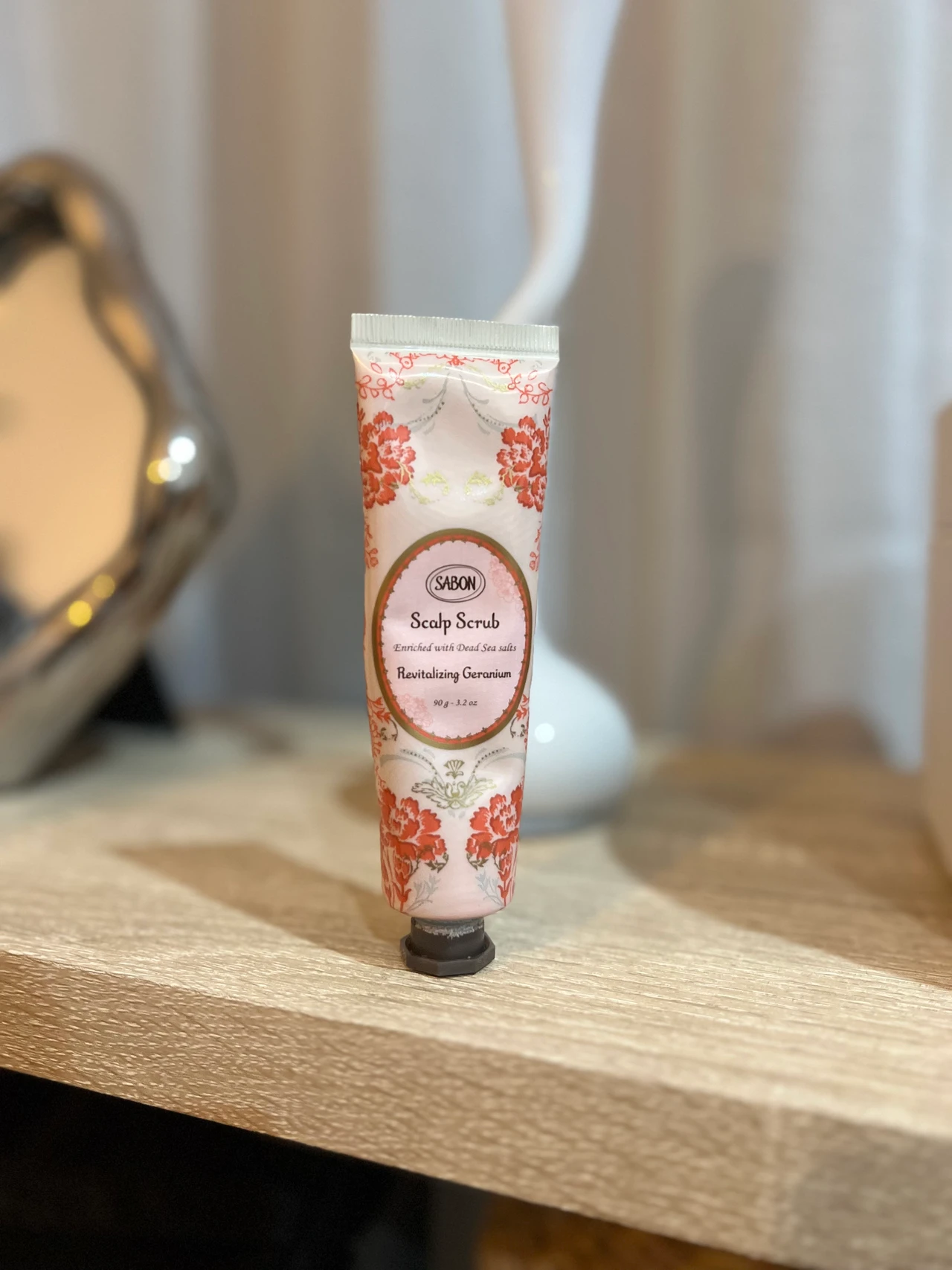 SABON(サボン) ヘッドスクラブ リフレッシング(ミント)を試してみた！使い方徹底レビュー | マキアオンライン | 美容雑誌『MAQUIA（マキア）』公式ビューティサイト