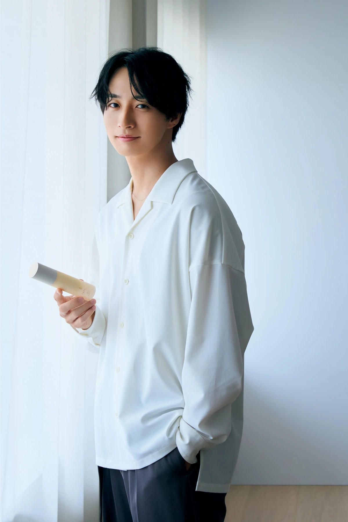 古屋呂敏 meets FATUITE 僕が「充電美容」を大切にする理由 | マキアオンライン | 美容雑誌『MAQUIA（マキア）』公式ビューティサイト